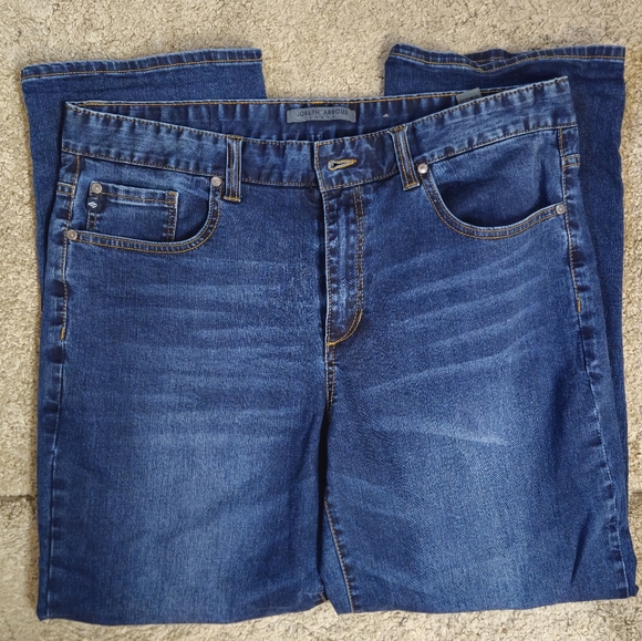 Joseph Abboud | Jeans | Joseph Abboud Relaxed Fit Denim Jeans Size 363 Medium Wash | Poshmark